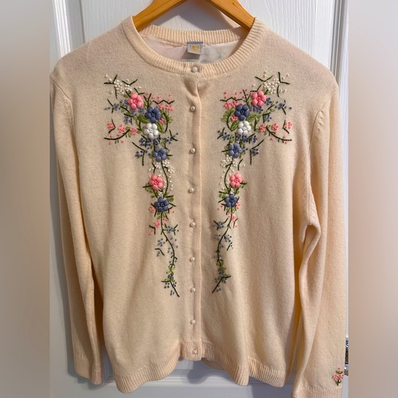 Sweaters | Vintage Embroidered Flower Sweater | Poshmark